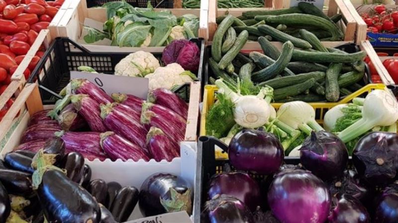 Shopping in Tuscany: From Local Markets to Designer Outlets
